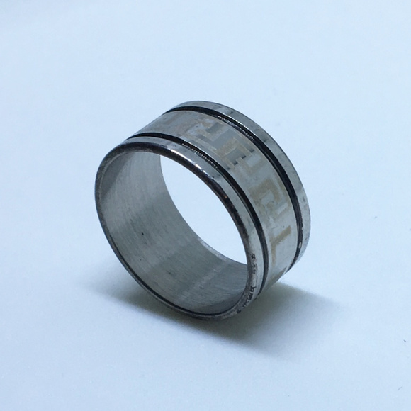 3 Royal Dazzy | Jewelry | Silver Blocky Pattern Lines Stainless Steel ...